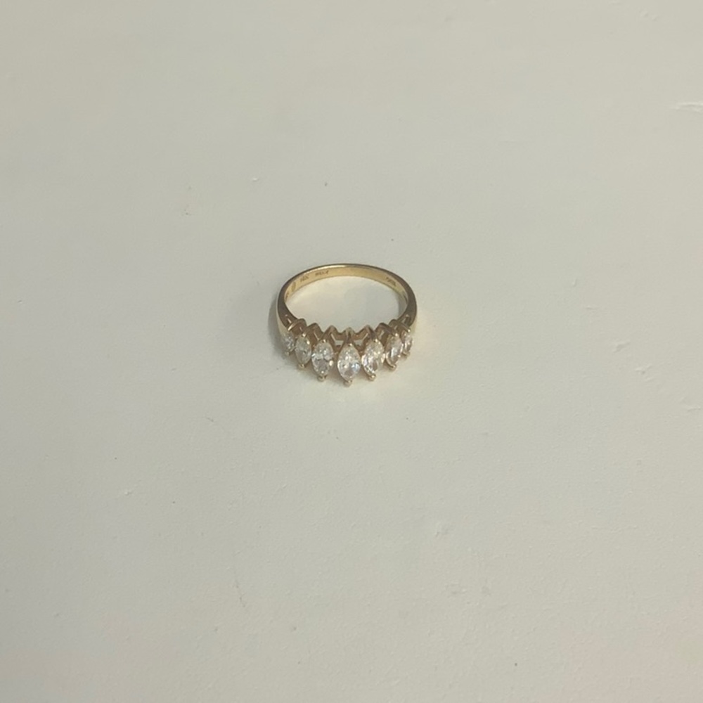 14k Gold Marquis Ring - Gem